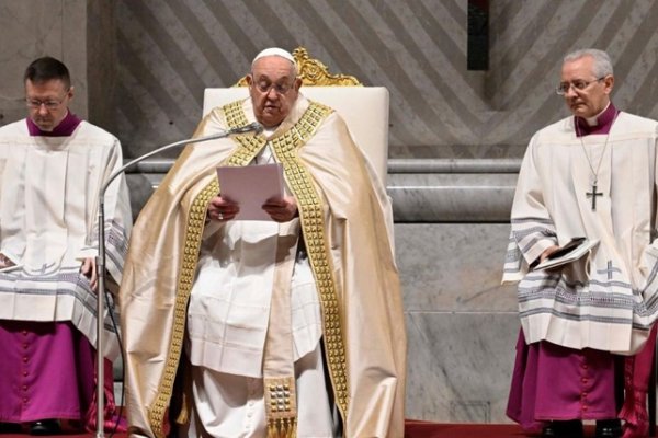 Francisco pide "proteger la vida" y "cuidar de toda criatura nacida" en ...