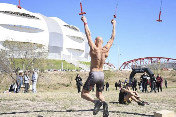 Fuentes y Dapello entregaron premios de la competencia Mortal Race ...