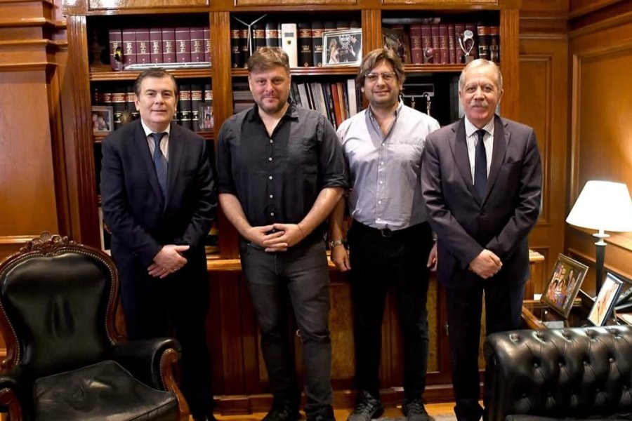 Santoro elogió la gestión de Zamora tras un encuentro en Casa de ...