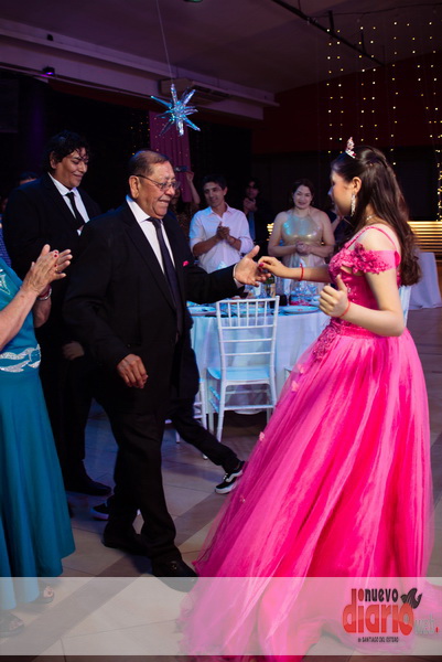 FOTOS | Los 15 años de Constanza Tolosa Luna | Nuevo Diario Web